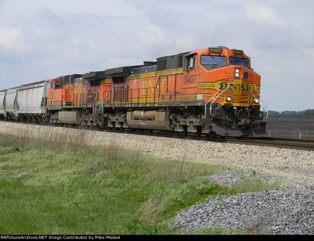 BNSF 5407